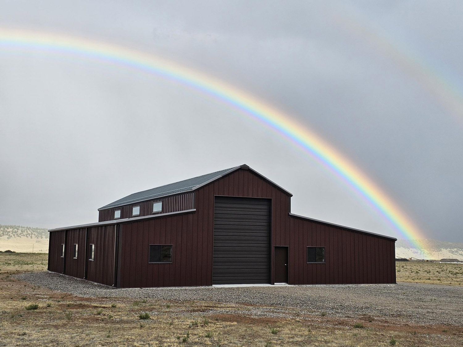 Solar-Powered Dream Barn Brought to Life In in Colorado - 58 x 75 ...